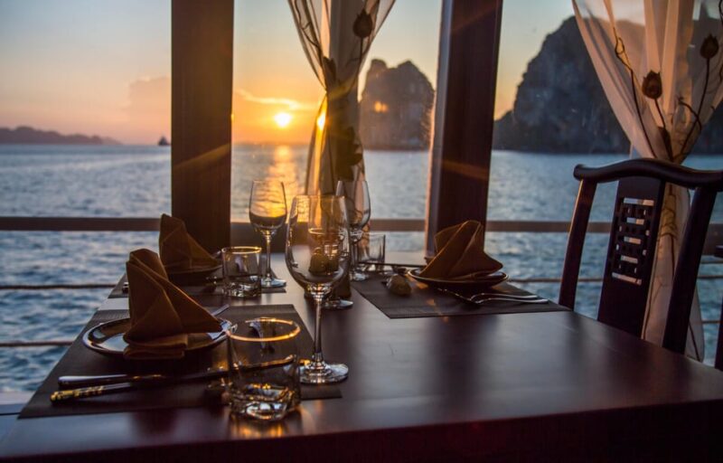 Bai Tu Long Bay 2 Days 1 Night With Renea Cruise - Discover the Charm of Bai Tu Long Bay with Renea Cruise