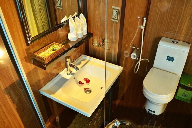 Bai Tu Long bay Boutique Cruise 2D/1N: Kayaking, swimming at pristine places - A Detailed Look at the Bai Tu Long Bay Boutique Cruise