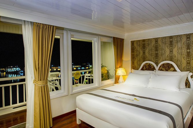 Bai Tu Long Bay Luxury Cruise 2D/1N: Visit Bai Tu Long bay & pristine places - Key Points