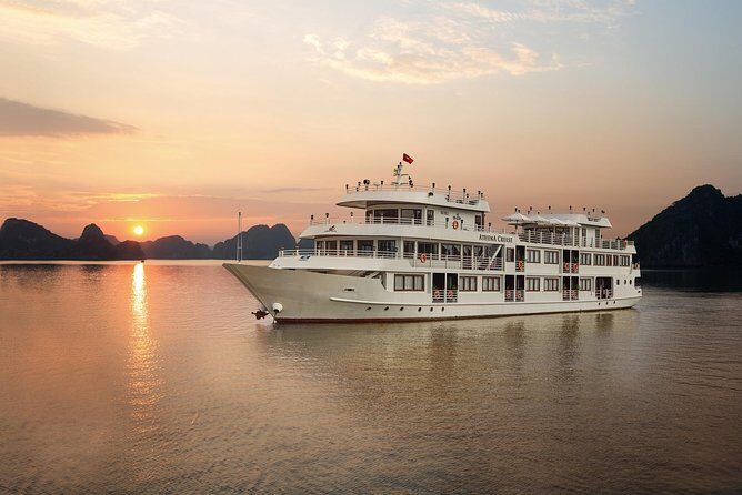 Bai Tu Long Luxury Cruise 2D/1N: Kayaking, Swimming, meals at pristine places - A Complete Look at the Bai Tu Long Luxury Cruise