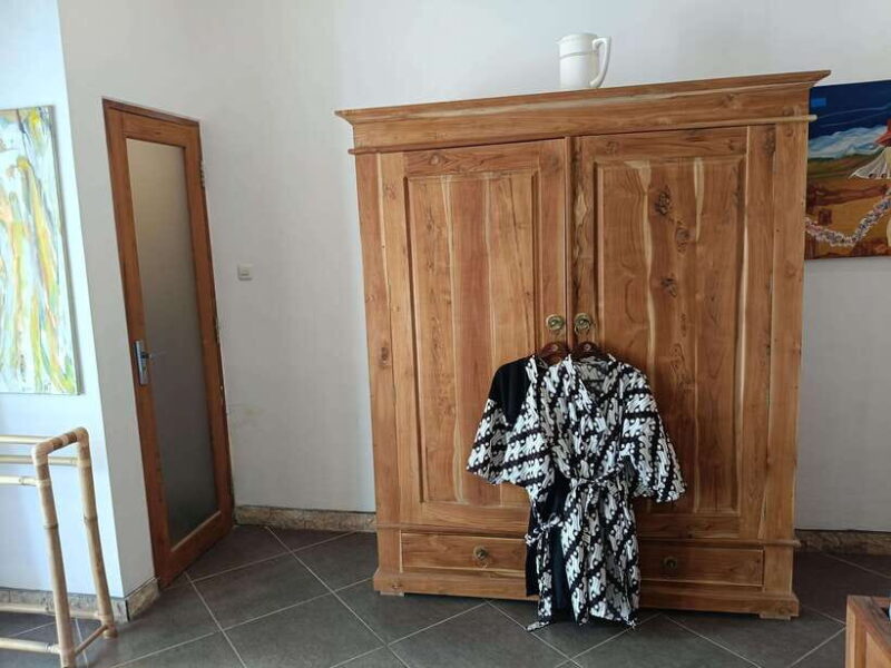 Bali: 5-Day North Bali Coastal Wine & Dolphin Tour Package - Who Should Consider This Tour?