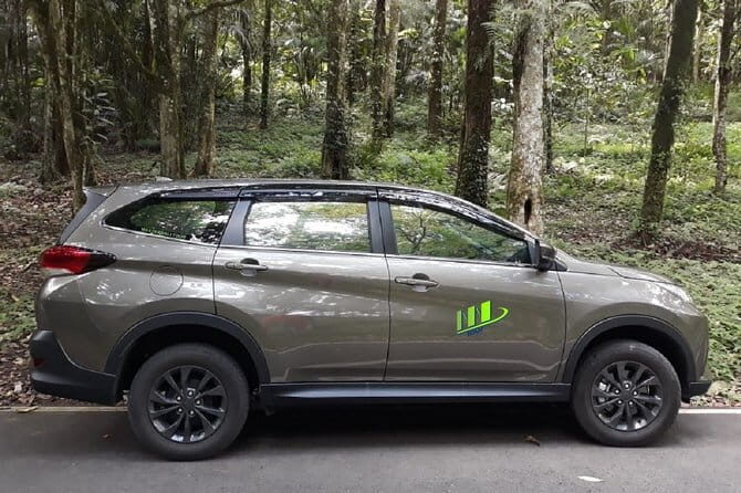 Bali Airport Transfer Check in or Check out with VIP Luxury Car - FAQs