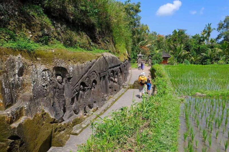 Bali: Archeology Museum, Gunung Kawi & Goa Gajah Temple Tour - Authenticity and Local Experiences