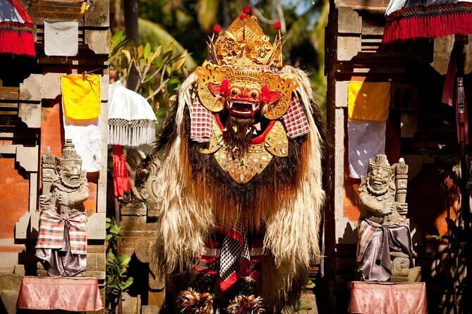 Bali: Barong Dance and Kintamani Land with Mount Batur View Lunch - Discover Balis Spirit and Scenery: The Barong Dance & Kintamani Land Tour