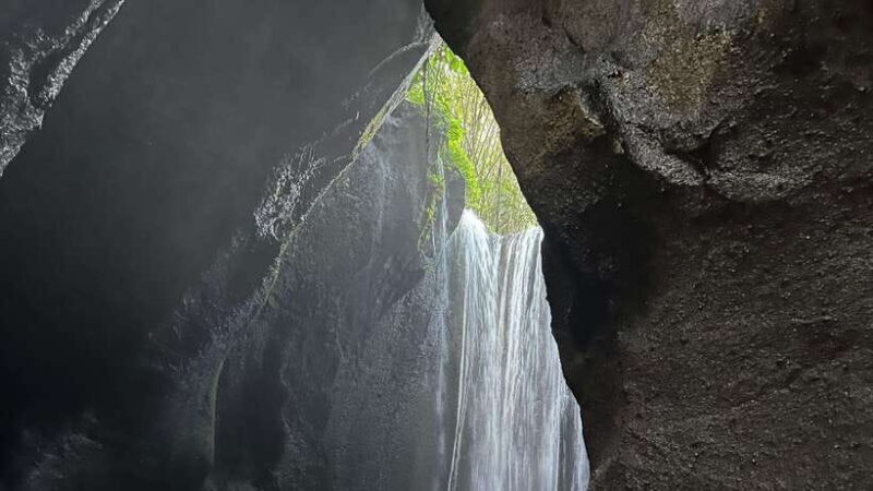 Bali: Besakih temple, Tukad Cepung waterfall, Penglipuran - Who This Tour Is Best For