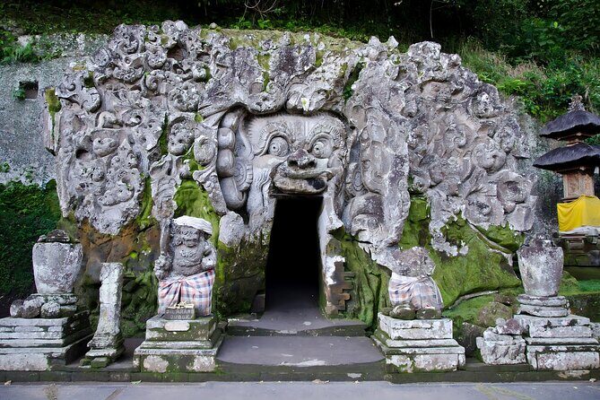 Bali Full-Day Best of Ubud Tour by VW Safari Classic Car - FAQ