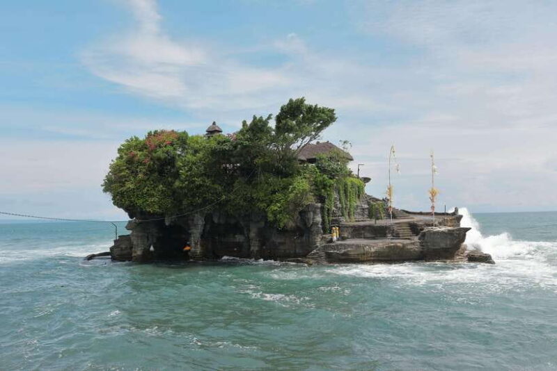 Bali: Full Day Tanah Lot, Handara Gate, Ulun Danu Beratan - The Sum Up