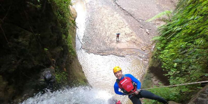 Bali: Gitgit Canyon Canyoning Trip with Breakfast and Lunch - Key Points