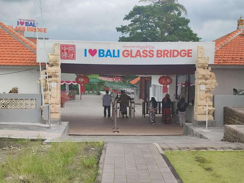 Bali: Glass Bridge Admission Ticket - How the Experience is Structured