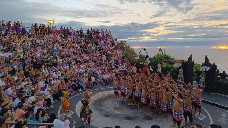 Bali: Half Day Uluwatu Sunset with Kecak Dance and Dinner - Bali: Half Day Uluwatu Sunset with Kecak Dance and Dinner — An Authentic Balinese Experience