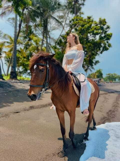 Bali Horse ride at Saba beach Horse tour - Who Will Love This Tour?