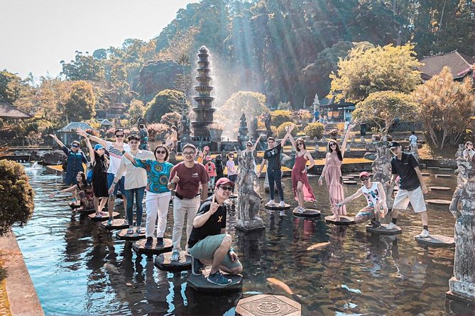 Bali Instagram Tour - Lempuyang Bali Gate of Heaven - Ubud Route: Tegalalang, Tegenungan, and Ubud Arts Village