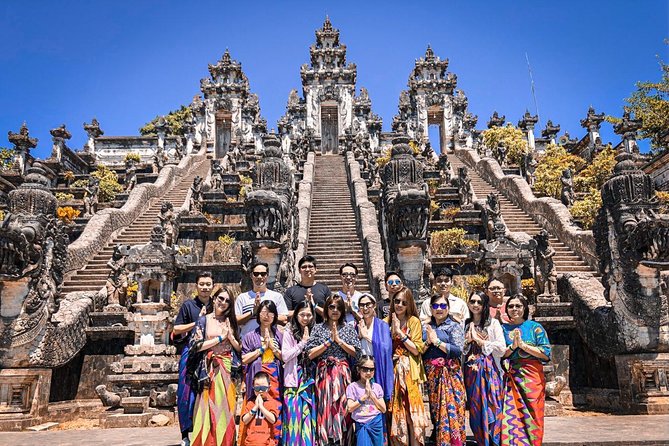 Bali Instagram Tour - Lempuyang Bali Gate of Heaven - Authentic Experiences and Personal Touches