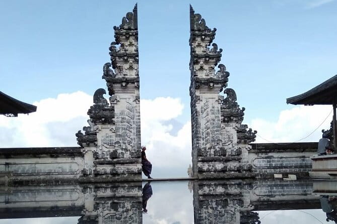 BALI INSTAGRAM TOURS; Heaven Gate, Tirta Gangga, Tukad Cepung waterfall - Practical Aspects of the Tour