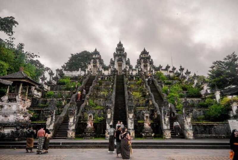 Bali: Lempuyang Temple, Tirta Gangga, Taman Ujung & Beach - Who Will Love This Tour?