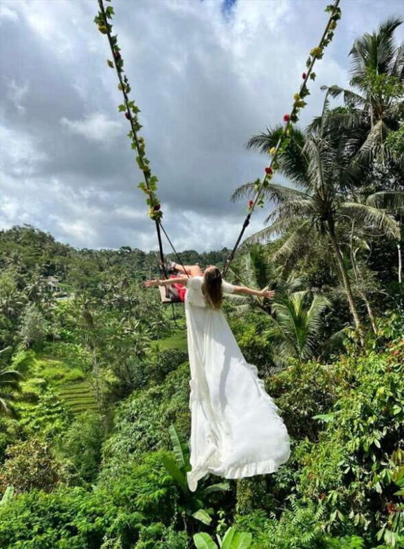 Bali: monkey forest, rice terrace, water temple, waterfall - Key Points