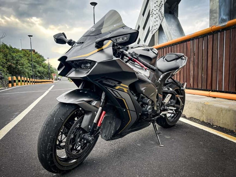BALI: Motorcycle Photo Tour to Black Beach - Key Points