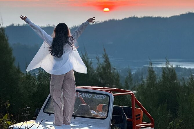 Bali: Mount Batur Jeep Sunrise & Hot Springs - All Inclusive - Visiting the Floating Temple and Hot Springs