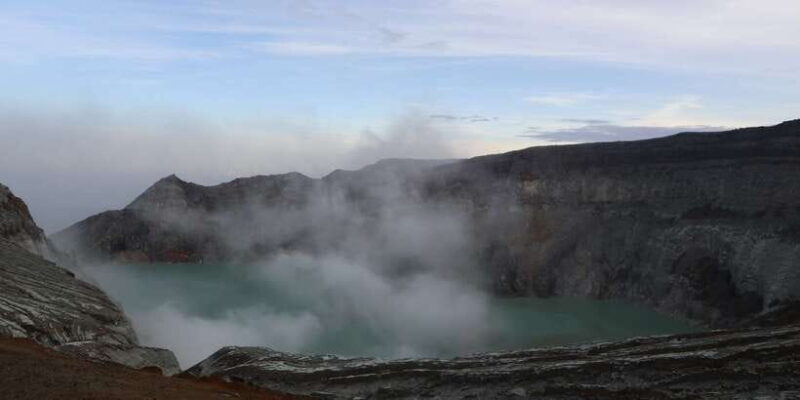 Bali: Mount Ijen Guided Night Walking Tour with Breakfast - Price and Value Analysis