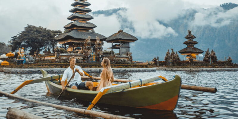 Bali : North Bali Instagramable, Gate, Waterfall, & more - Key Points