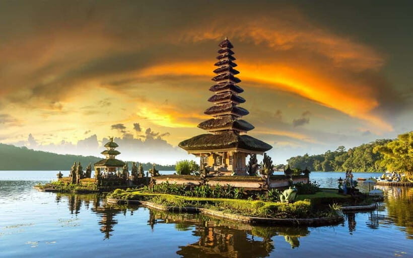 Bali: North Highlights Private Full-Day Customized Tour - Key Points