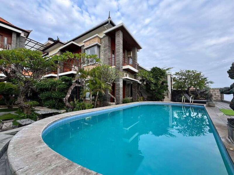 Bali: Nusa Penida 2-Day Trip with Accommodation & Meals - Who Is This Tour Best For?