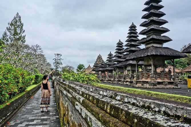 Bali Package Tour: 4 Days & 3 Night - Day 3: Temples, Lakes, and Green Landscapes