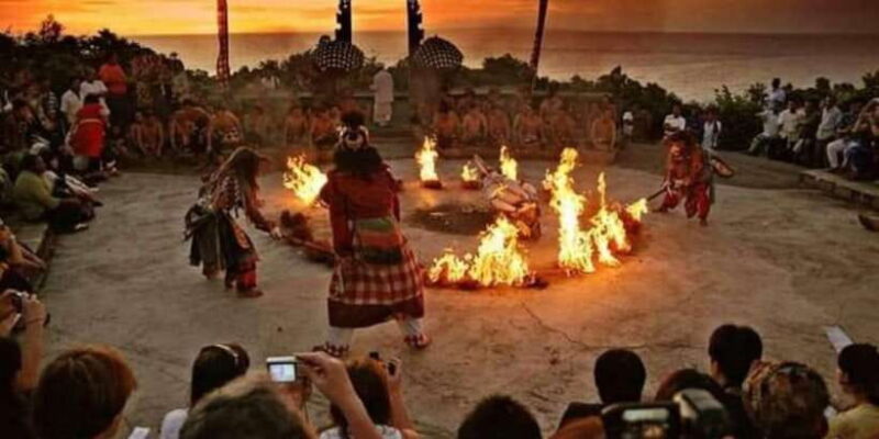 Bali : Padang Padang Beach , Kecak Dance & Jimbaran dinner - Who Should Consider This Tour?