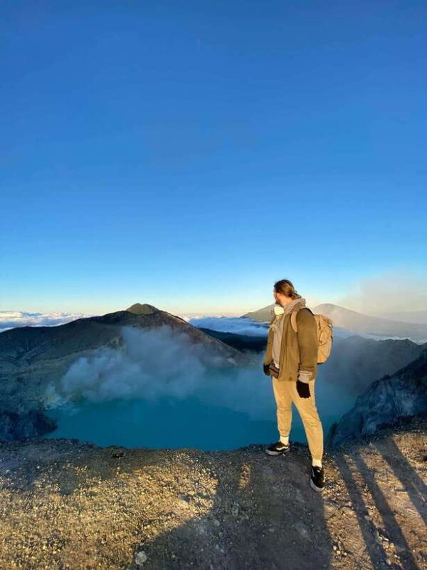 Bali: Private Ijen Blue Fire Tour Day Trip with Breakfast - Key Points
