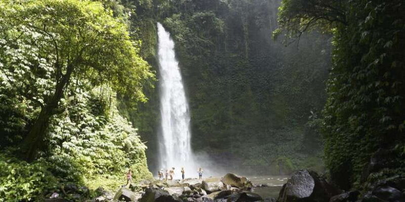 Bali Private Tour Best Waterfall with Tanah Lot Temple - Authenticity and Value