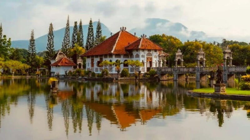 Bali: Private Tour to Lempuyang Temple, Tirta Gangga, and - Transportation and Practical Details