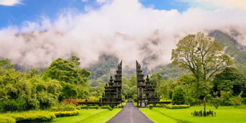 Bali: Scenic West Bali Private Tour, Luxury Car - The Value of a Luxury Experience