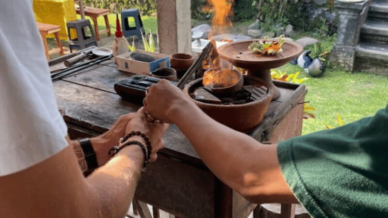 Bali: Sidemen Jewelry Silver Class with 7 Gram of Silver - Key Points