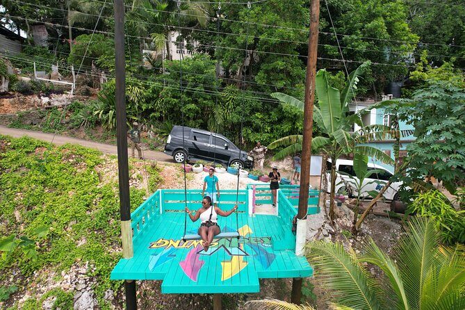 Bali Style Swing and Dunn's River Falls - Key Points
