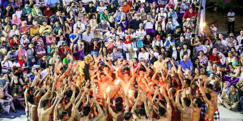 Bali Sunset: Uluwatu Temple, Kecak Dance and Jimbaran Bay - Jimbaran Bay: A Relaxed Seafood Finale