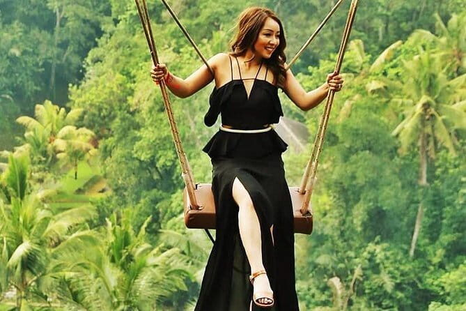 BALI SWING and TANAH LOT TEMPLE TOUR - A Deep Dive into the Tour Experience