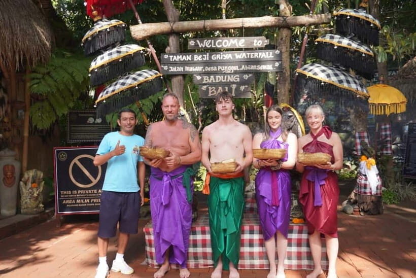 Bali : Taman Beji Griya Waterfall Purification and Ubud Tour - The Sum Up