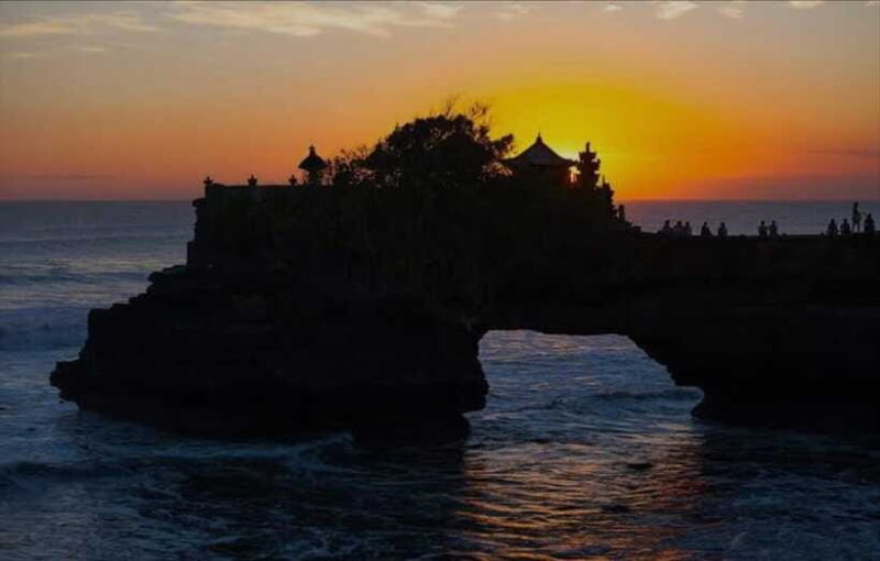 Bali: Tanah lot, Monkey Forest, Taman Ayun Sunset Tour - FAQs