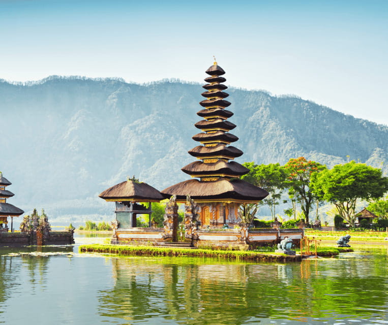 Bali: Tanah Lot, Rice Terrace, Ulun Danu & taman ayun temple - The Value of a Private Bali Experience