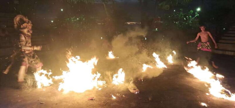 Bali: Tanah Lot Temple Sunset Kecak & Fire Dance Show Ticket - Is It Worth It?