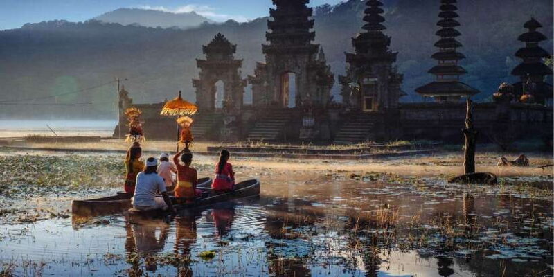 Bali: Twin Lakes, Handara Gates, and Forest Trekking Tour - An In-Depth Look at the Bali Twin Lakes, Handara Gates, and Forest Trekking Tour