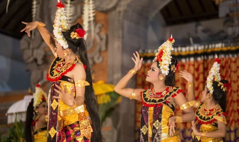 Bali: Ubud Palace Legong Dance Show Ticket - The Setting: Ubud Palace’s Historic Charm