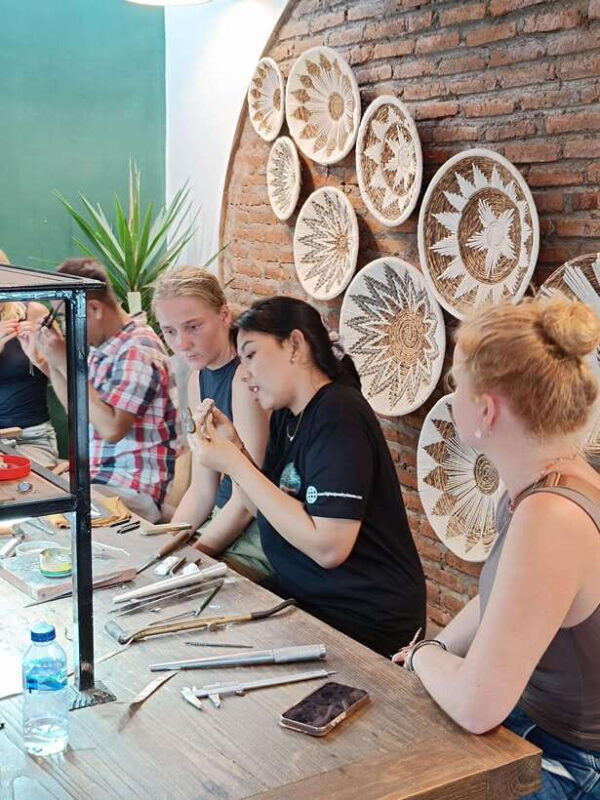 Bali: Uluwatu Silver Jewelry Making Workshop with Creation - What the Reviews Tell Us
