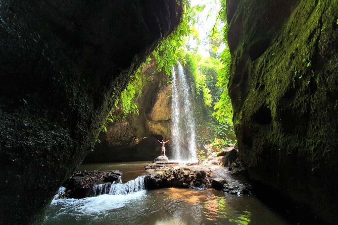 Bali Waterfalls in One Day: Tukad Cepung, 2 Hidden Waterfall, Kanto Lampo - Logistics and Practical Details