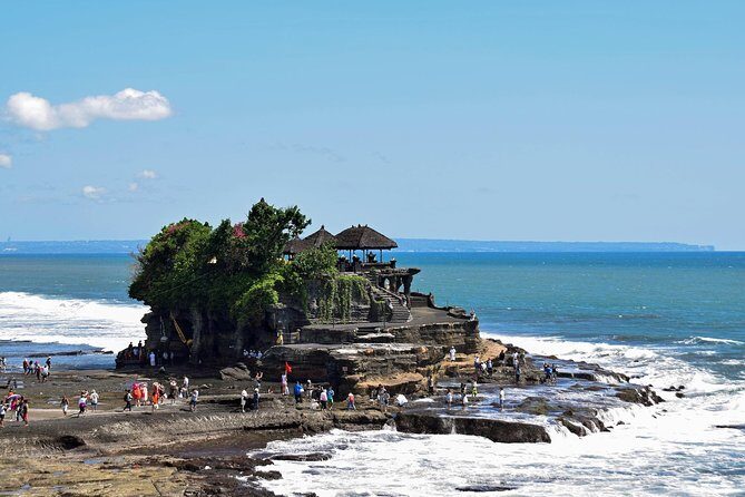 Balinese Cooking Class / Market Buy ~ Cook ~ Eat.Learn to cook authentic Balinese food!With happy recipe / Round trip hotel transfer included - Key Points