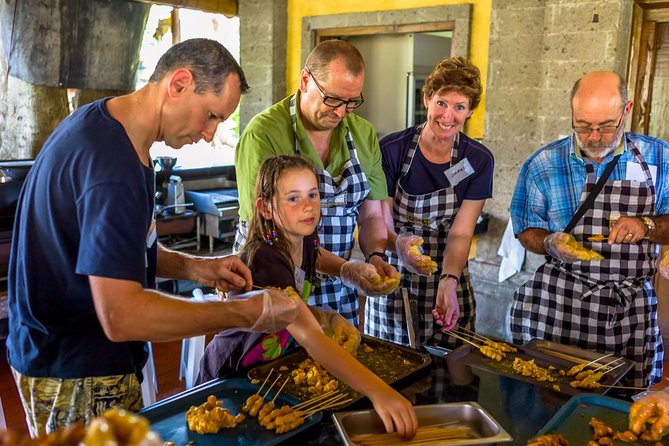 Balinese Cooking Class & Tanah Lot Temple Visit - Private & All-Inclusive - The Sum Up