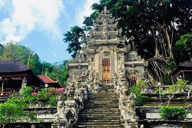 Balinese culture including tukad cepung waterfall - FAQ