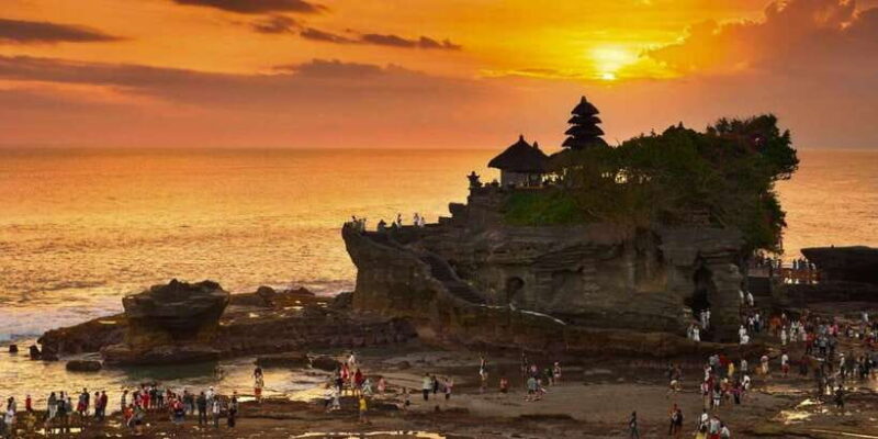 Bali's Golden Embrace: Dazzling Tanah Lot Sunset Expedition - Final Thoughts: Who Is This Tour Best For?