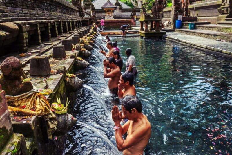 Bali:Tirta Empul, Kanto Waterfall & Rice Terrace local guide - FAQ