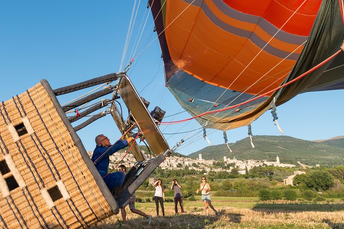 Balloon Adventures Italy, Hot Air Balloon Rides Over Assisi, Perugia and Umbria - Accessibility and Age/Health Restrictions